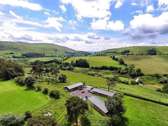 Top 15 Cottages with Country Views - Country Cottages Online Blog