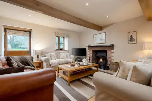 Cottages with good views for self-catering holidays in attractive settings