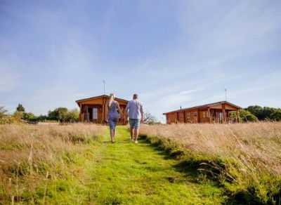 Self Catering Log Cabin Holidays in the Midlands including Derbyshire ...