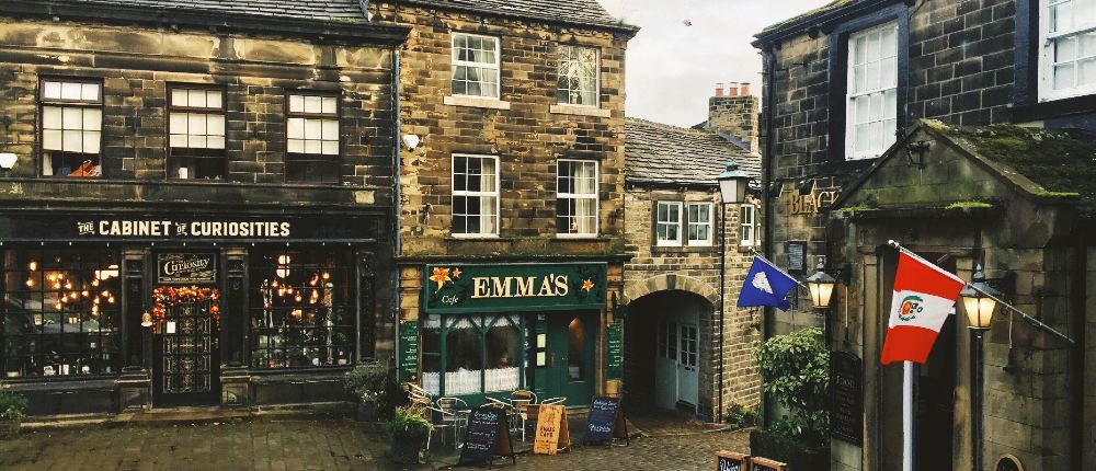 Bronte Country - A Guide for Cottage Holidays