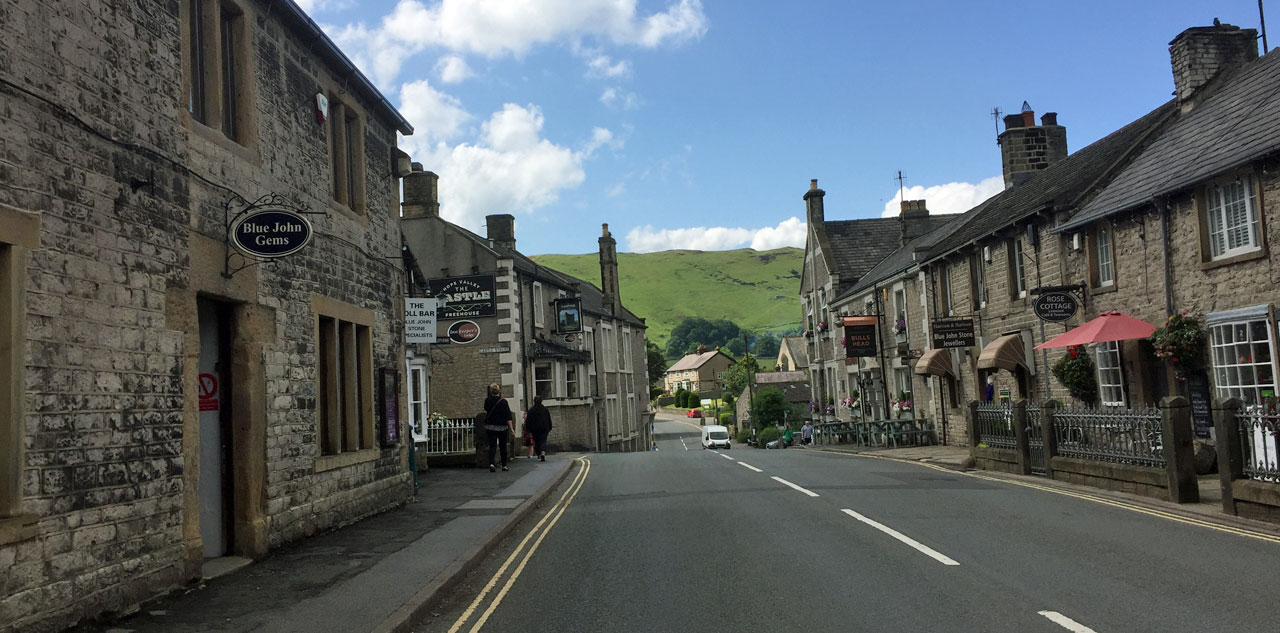 Self catering country cottages in Castleton Derbyshire | Cottage ...