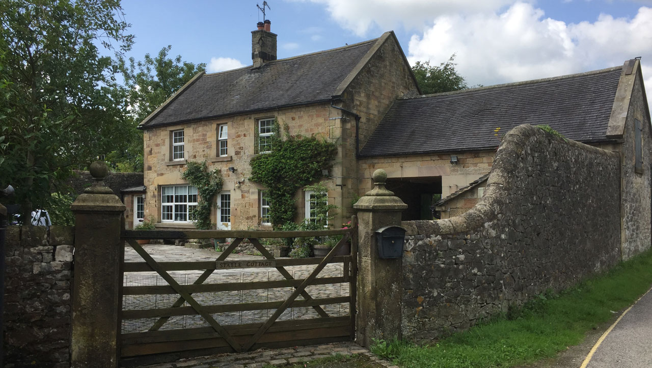 Peak District - country cottages and self-catering holiday ...